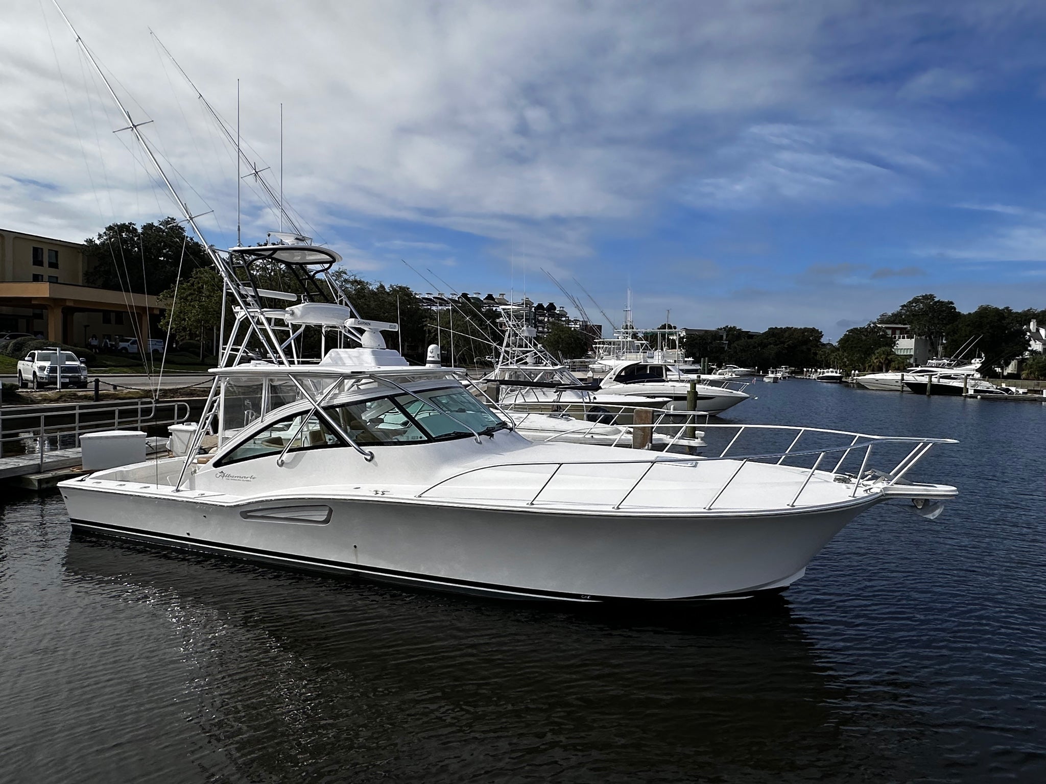 On The Water Boat Sales | Used Boats for Sale Charleston, SC